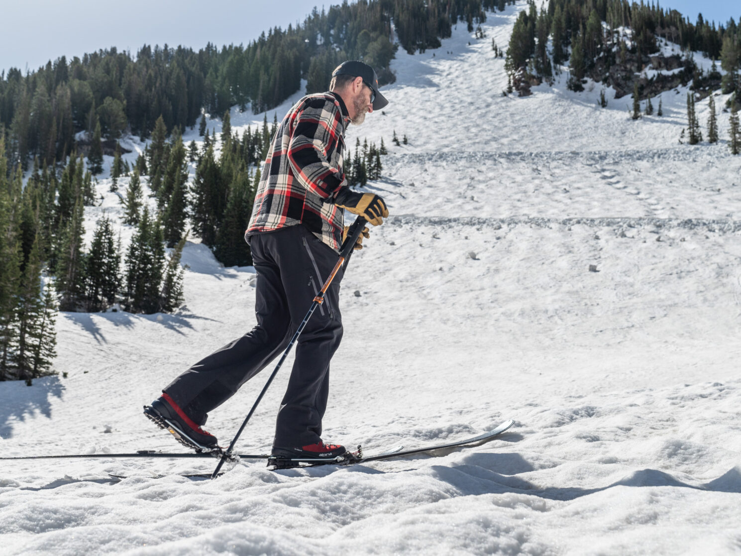 Introducing the 201 AK 3-Pin Bindings - Voile